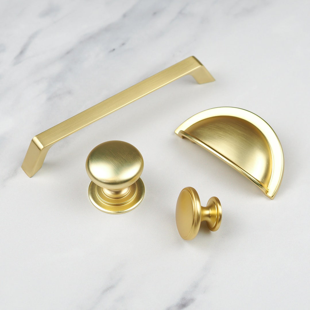 Brushed Brass Kitchen Handles 64mm Cup 160mm Tapered Handle Pull ...
