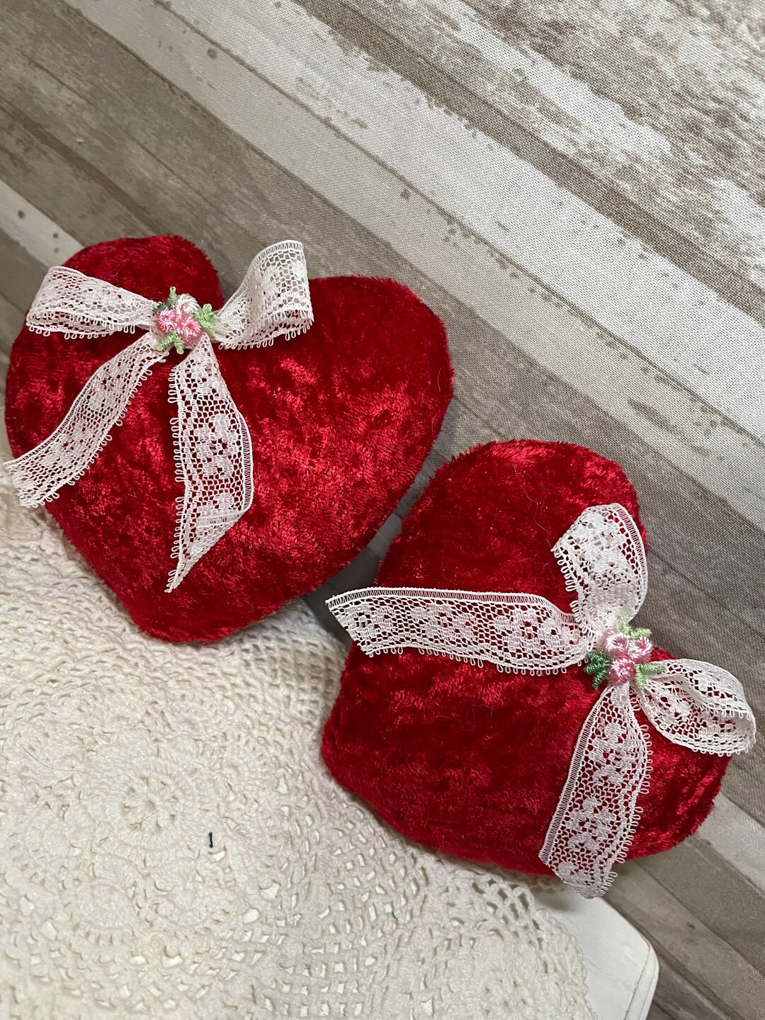 Red Velvet Stuffed Small Hearts/heart/valentines Decor/velvet Heart ...