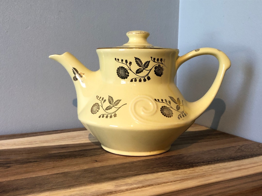 Vintage Teapot 1940s Large Pastel Yellow Floral Gold Teapot-coffee Pot ...