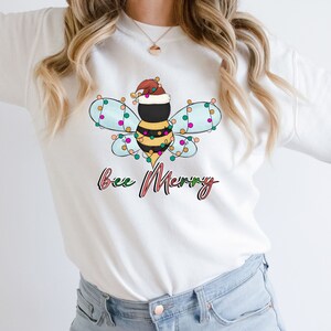 Bee Merry PNG, Christmas Bee Download Design for Sublimation, Santa Hat ...
