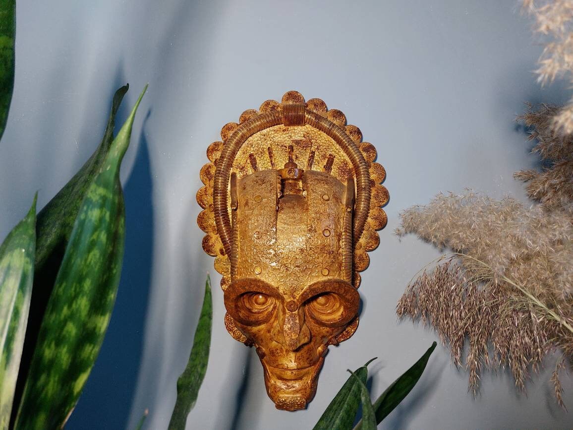 Steampunk Space Lord Sculpture: Acharon Striking Gold Accent and Alien ...