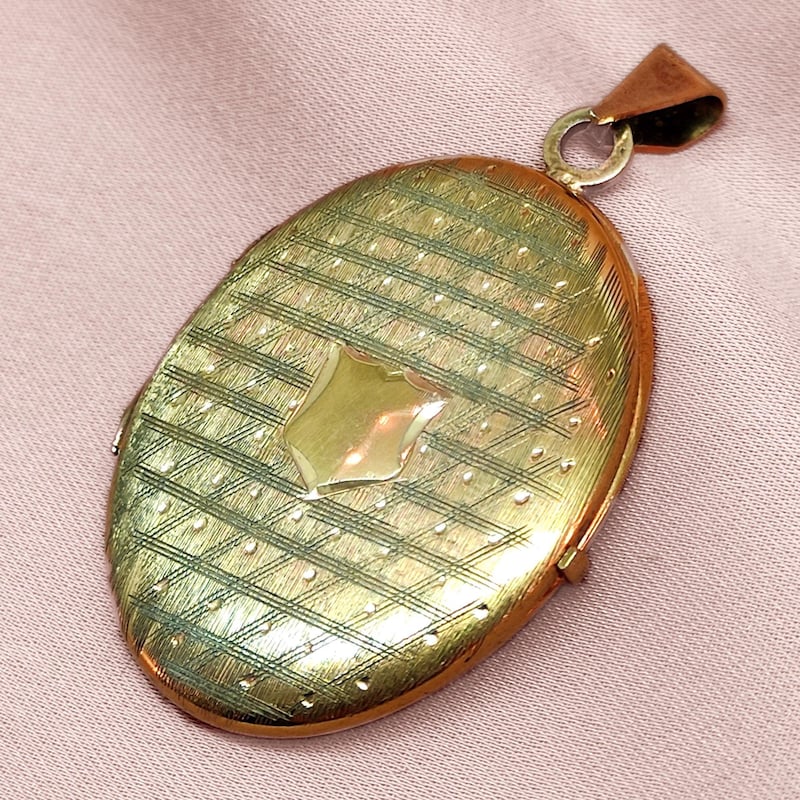 Shield Locket - Etsy