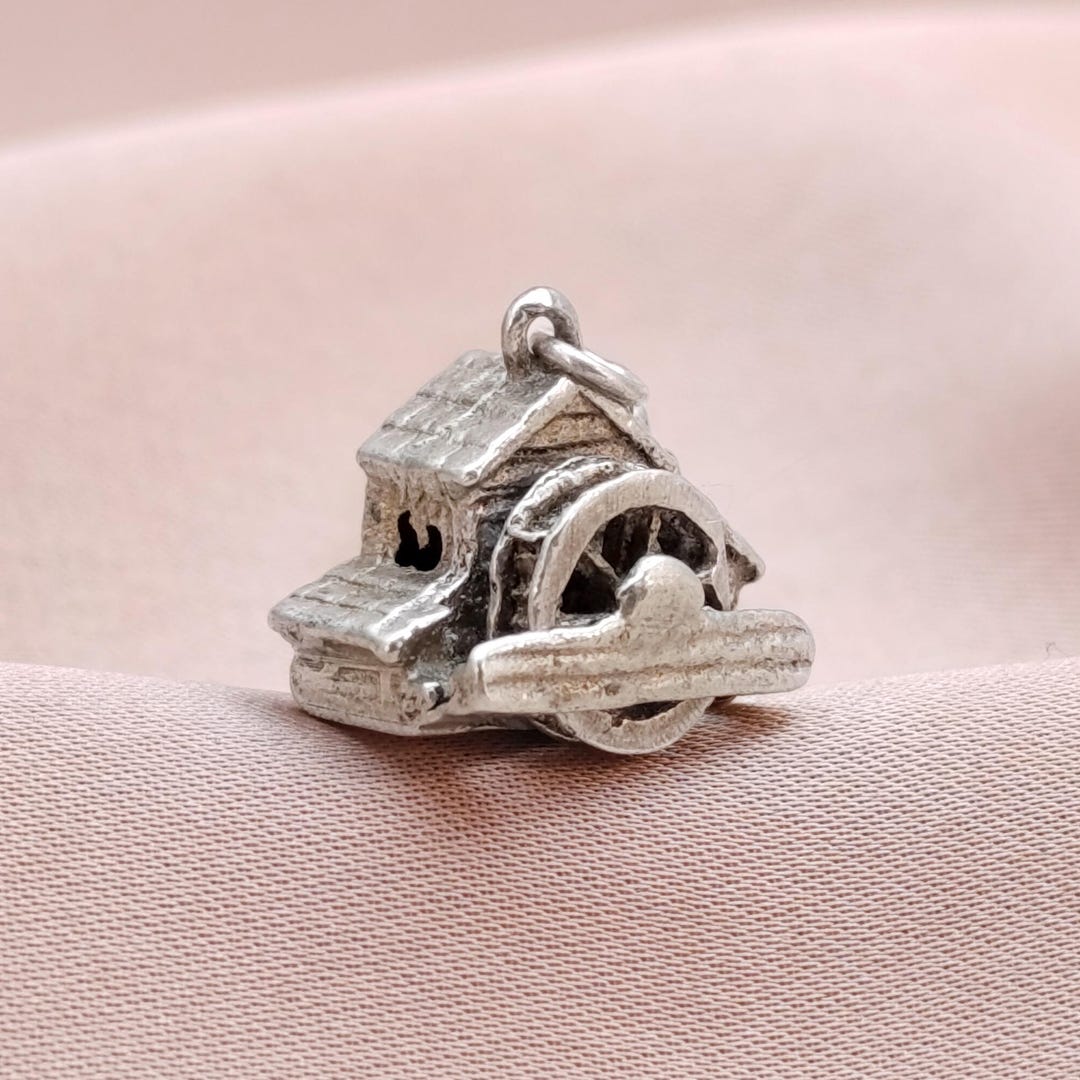 Vintage Water Mill Spinning Wheel Silver Charm Pendant Sterling Silver ...