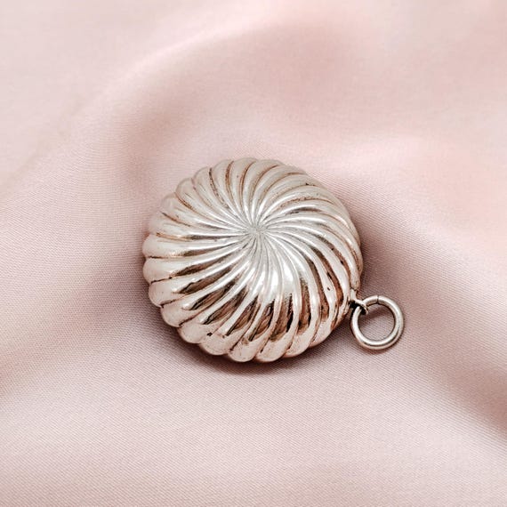 Elegant Large Antique Puffy Spiral Fluted Silver Pill… - Gem