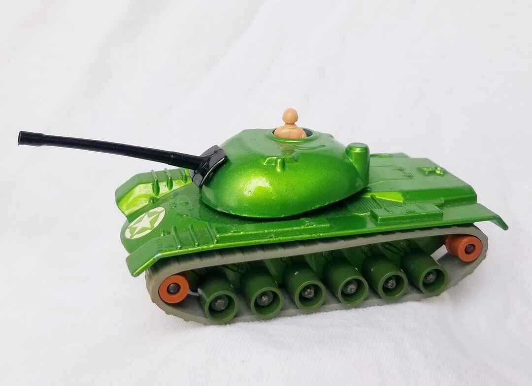 1973 Matchbox Battle Kings Chieftain Tank Metallic Green Tank ...