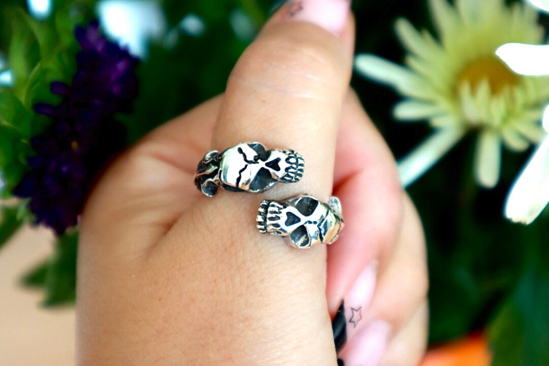 Sterling Silver Double Headed Skull Ring: Open Band Goth Jewelry - Etsy