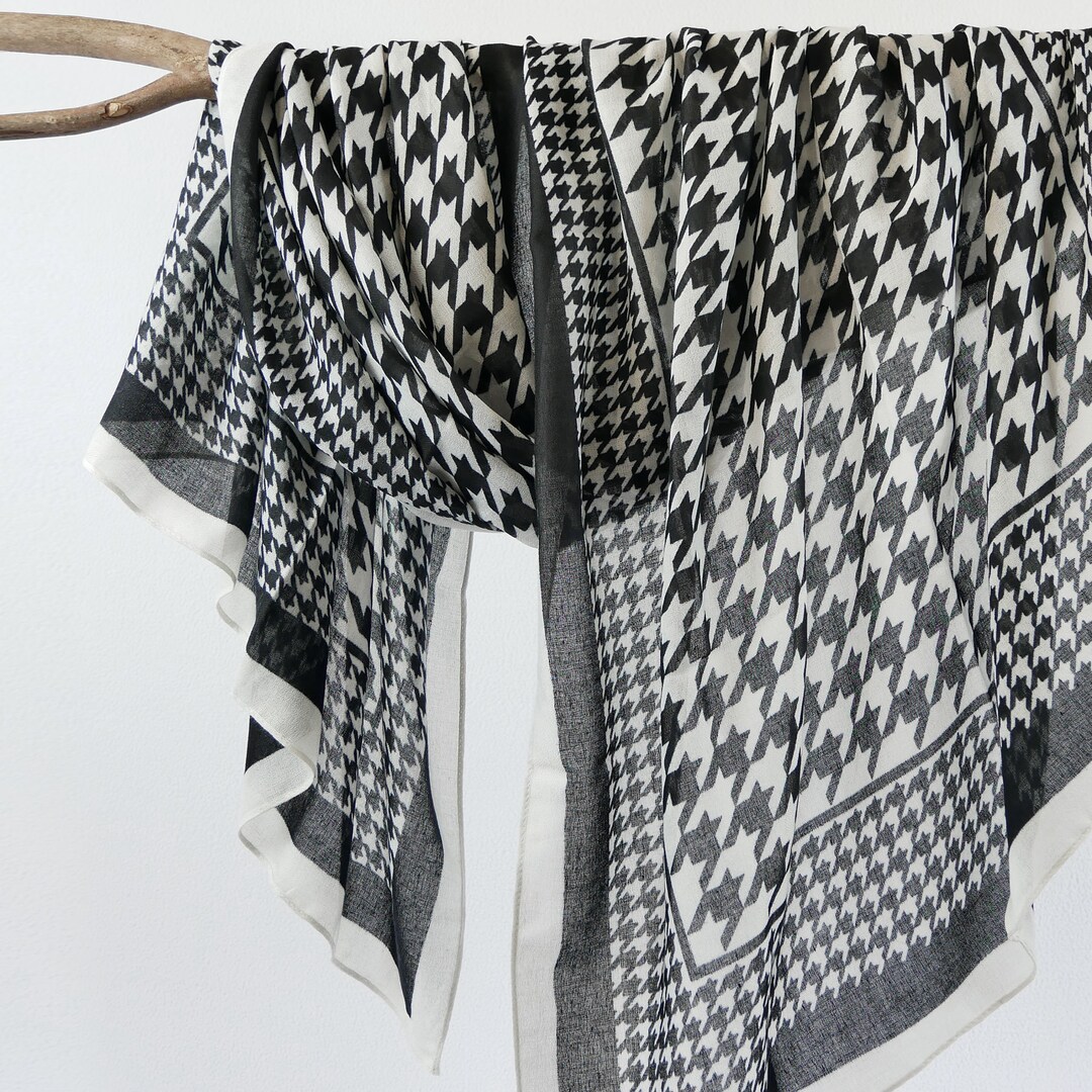 Black White Houndstooth Pattern Scarf Unisex Autumn Wrap Mothers Day ...