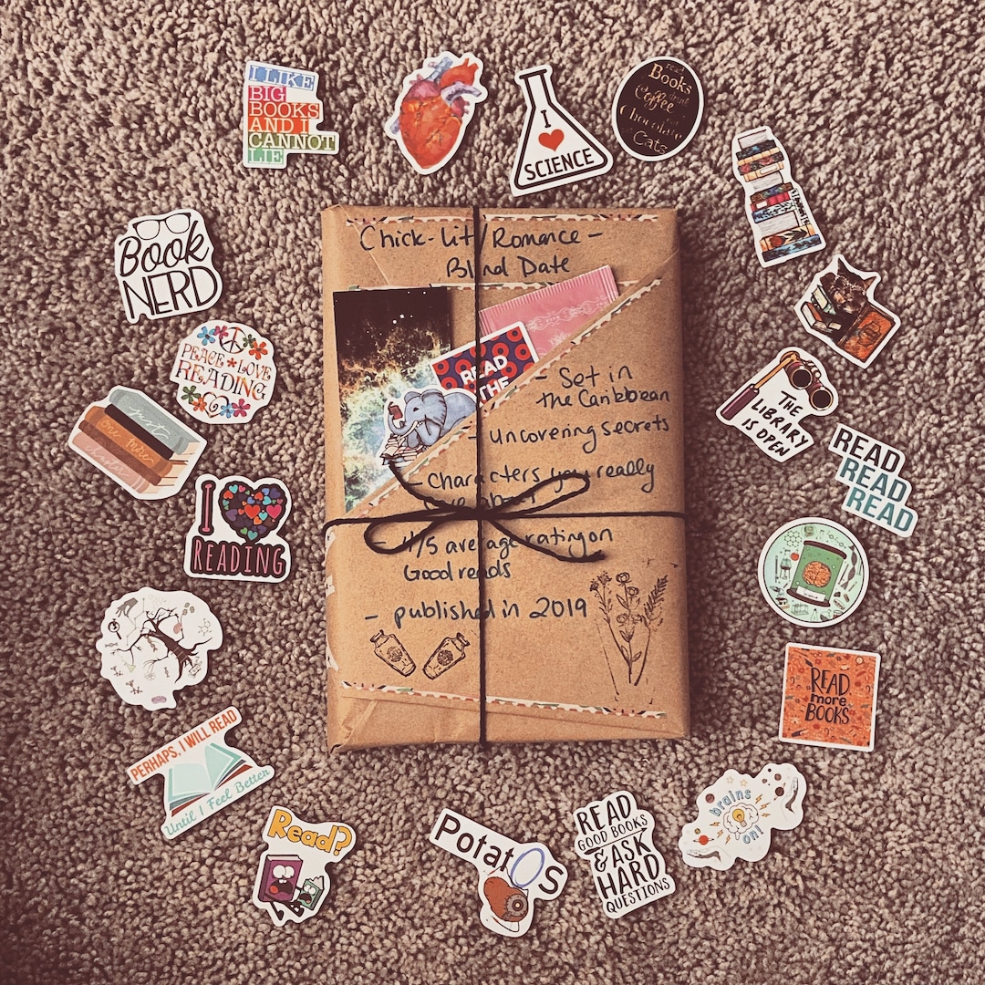 Blind Date With a Book | Choose Your Genre | Includes Bookmark, Hot ...