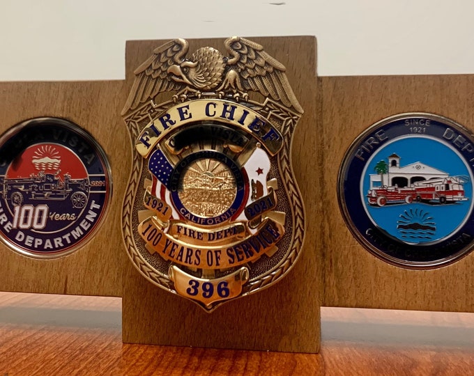 Custom Badge Display - Etsy