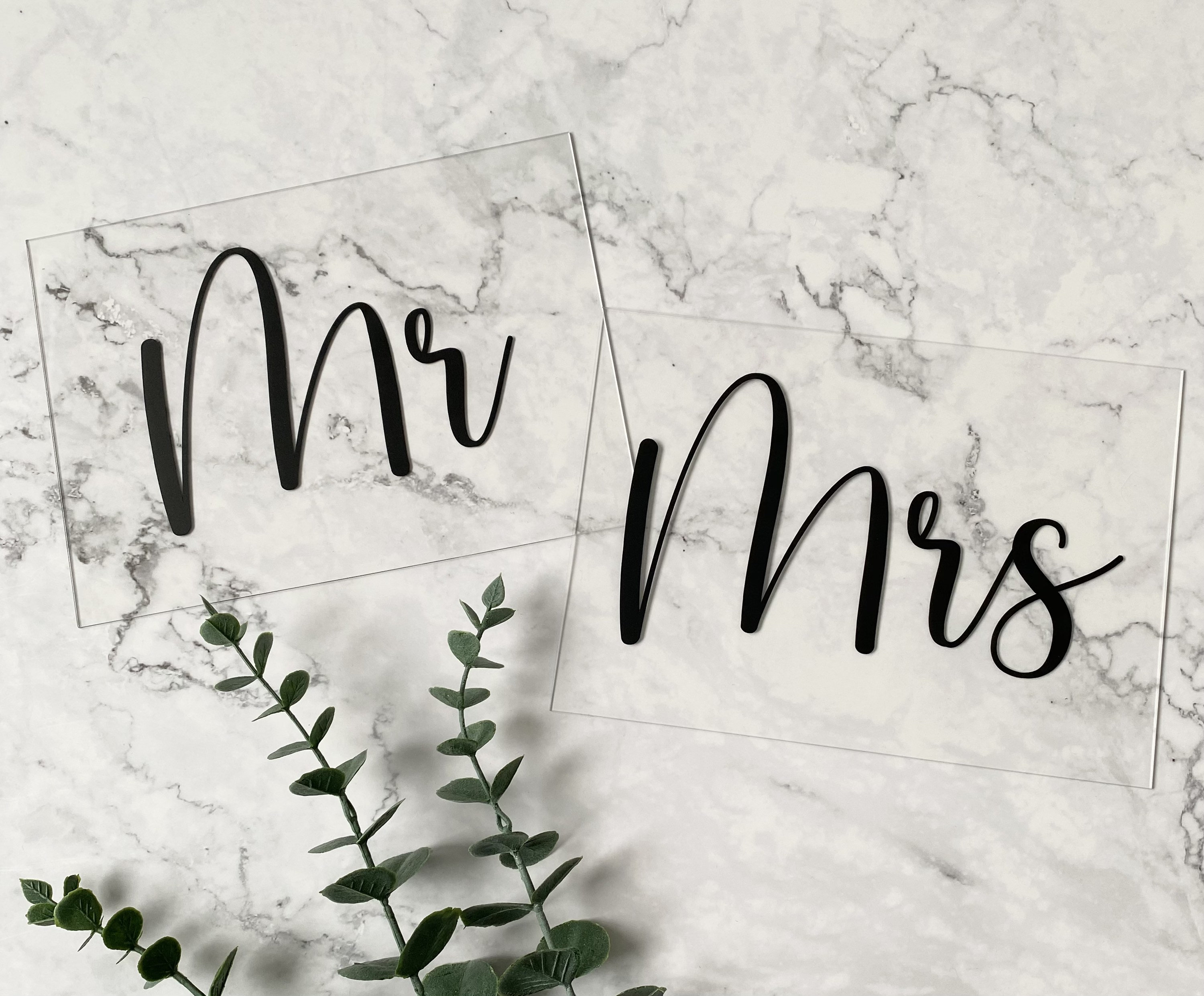 Mr and Mrs Head Table Wedding Seating Signs Bride and Groom - Etsy