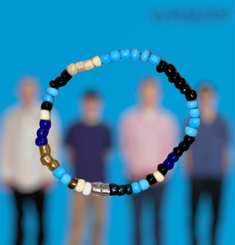 CUSTOM ALBUM BRACELET - Etsy