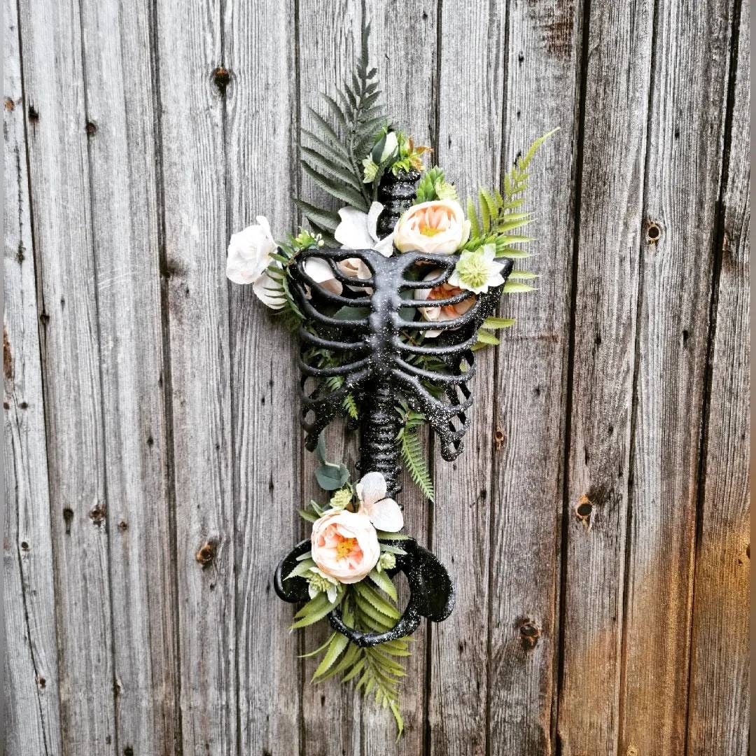 Beauty Lies Within, Skeleton Ribcage, Floral Skeleton, Ribcage Flowers ...