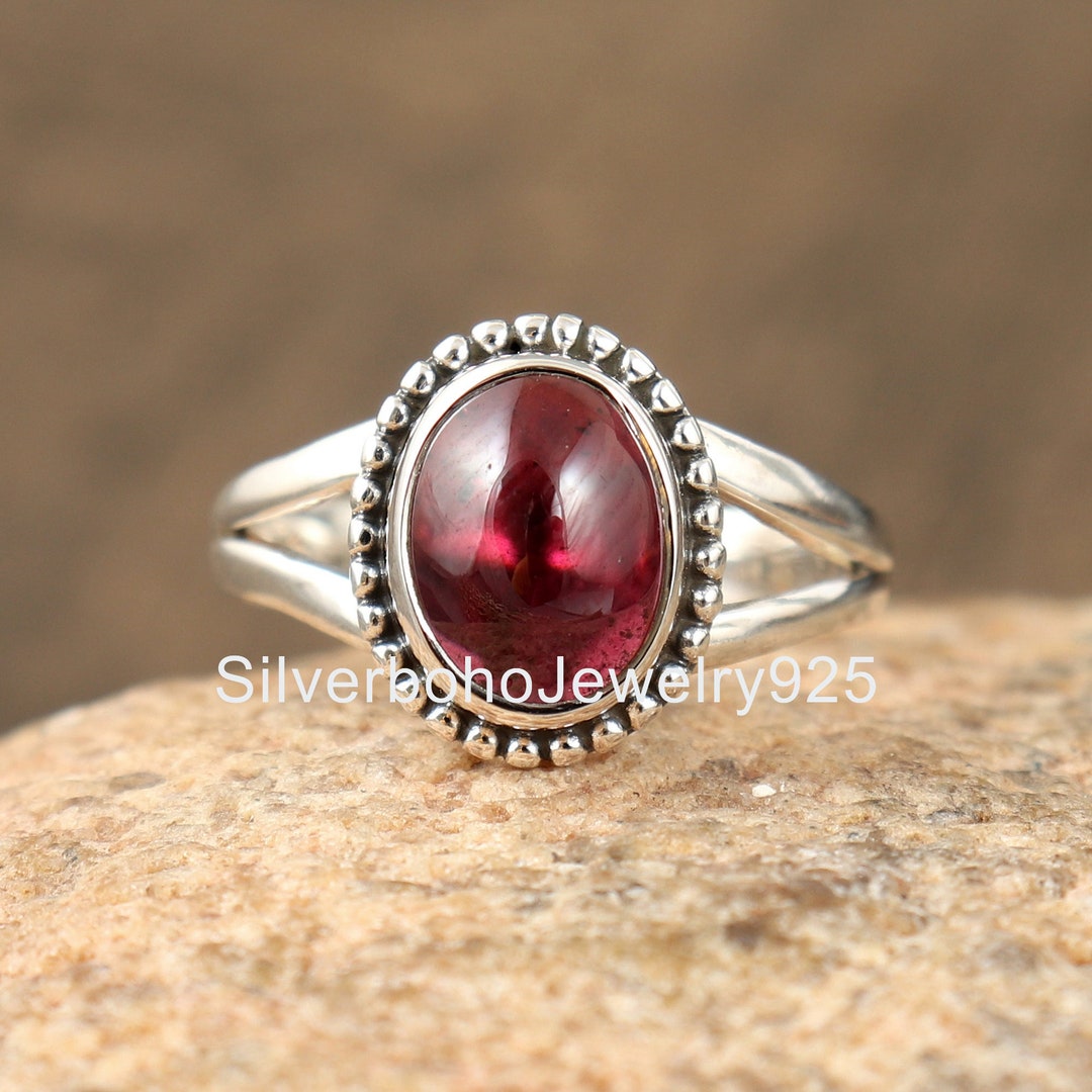 Roter Granat Sterlingsilber-Ring mit ovalem Cabochon-Edelstein - Etsy ...