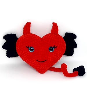 Plush Devil Heart PATTERN Crochet Heart Shaped Plush Tutorial Pdf ...