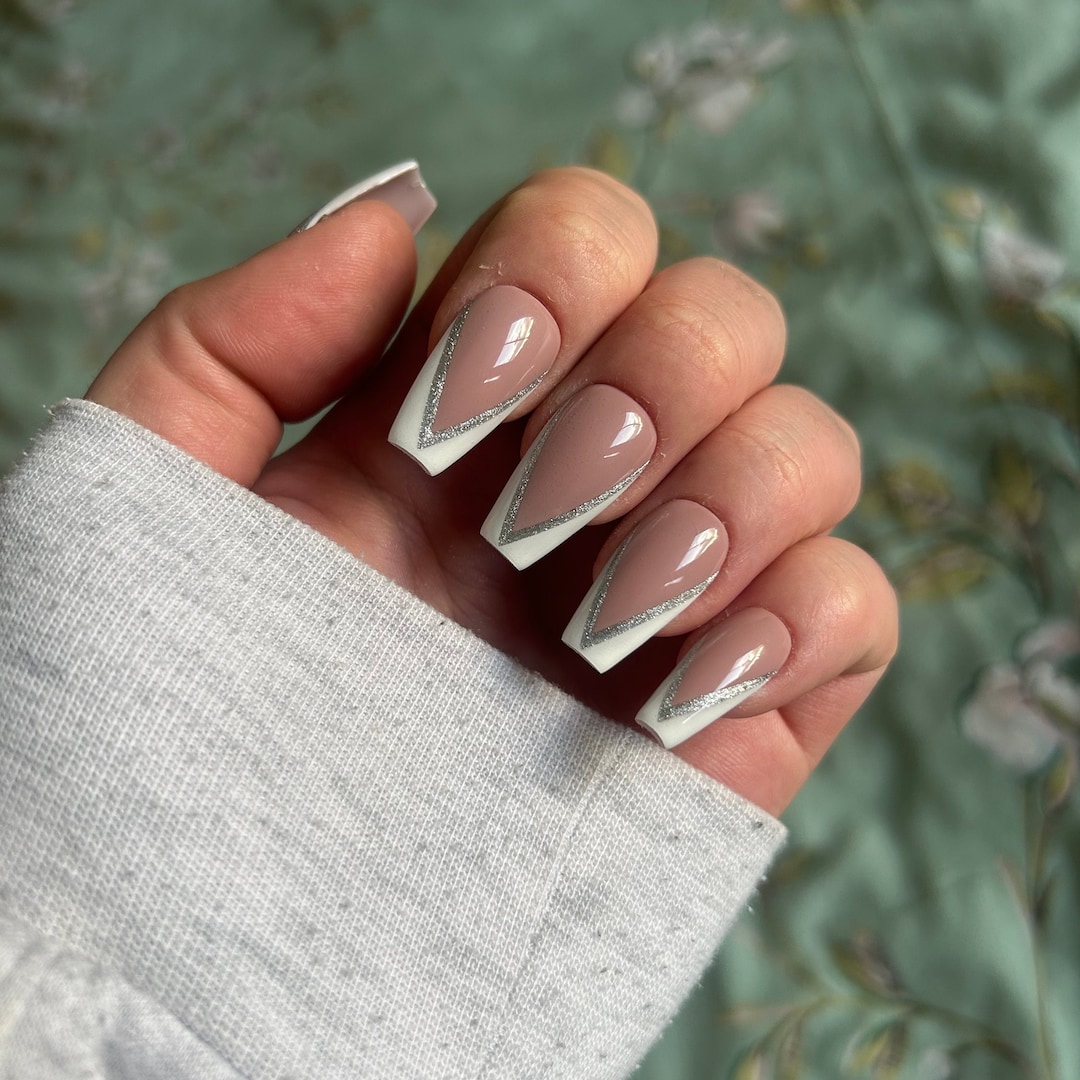 Deep V French Tip False Nails With Silver Lining. Silver and White Deep ...