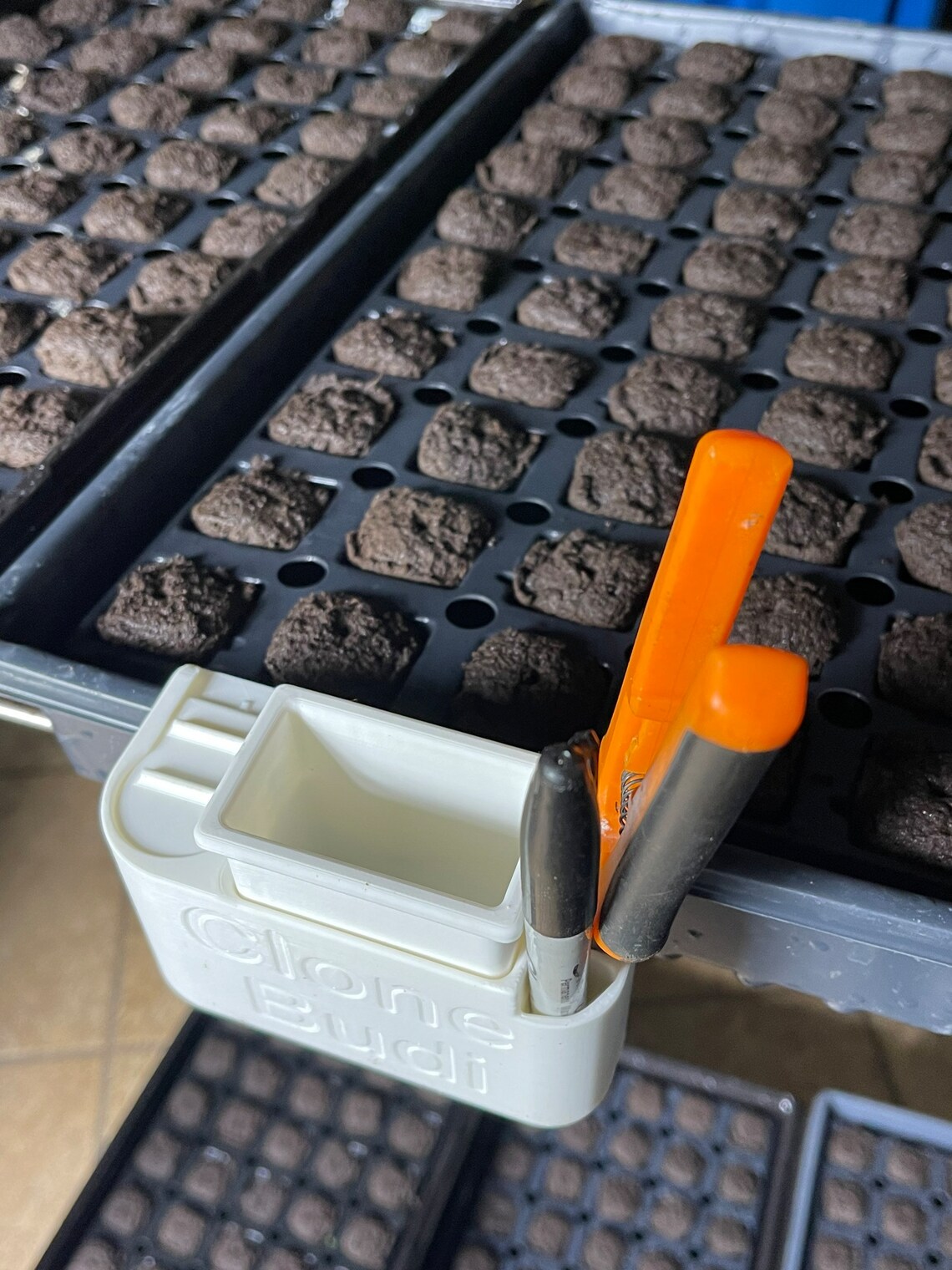 Clone Budi Plant Clone Gel Dispenser for Clonex, Athena Cuts, or Other ...