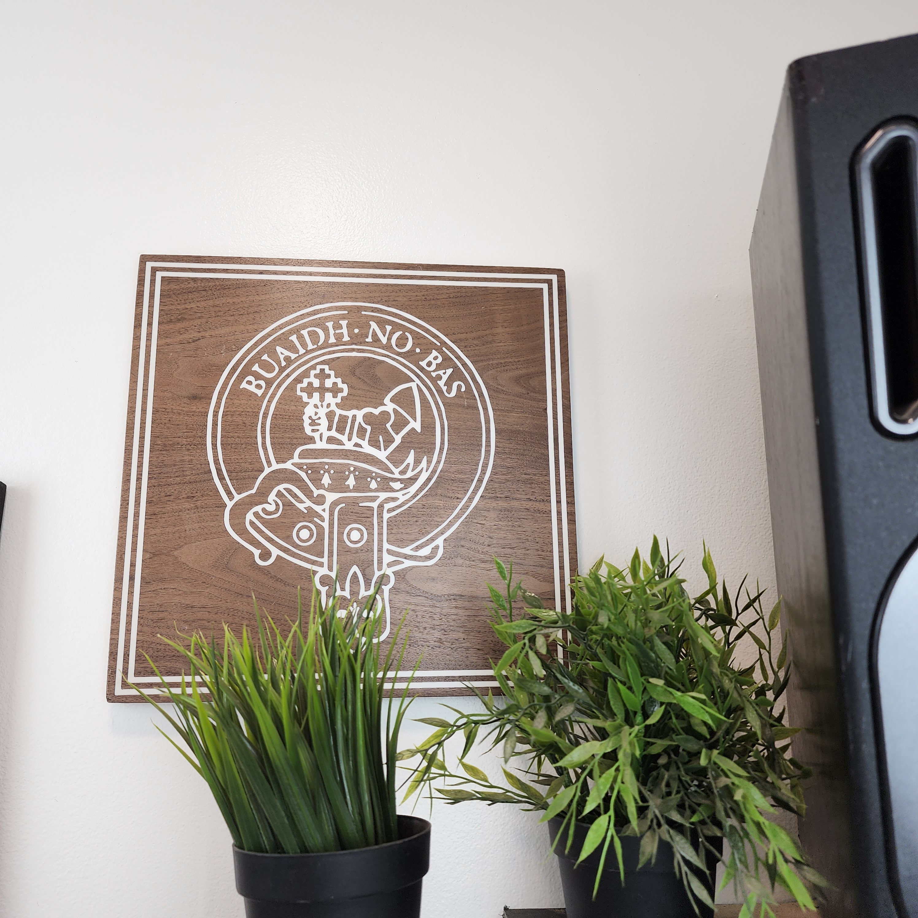 Scottish Clan Crests Plaque, Custom Celtic Wood Wall Art of All Clans ...