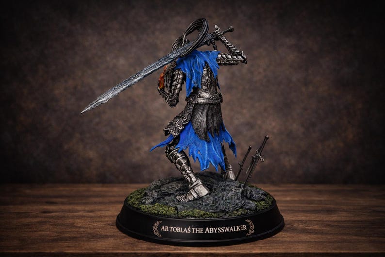 Artorias the Abysswalker Statue, Dark Souls Knight Figure, Hand Painted ...