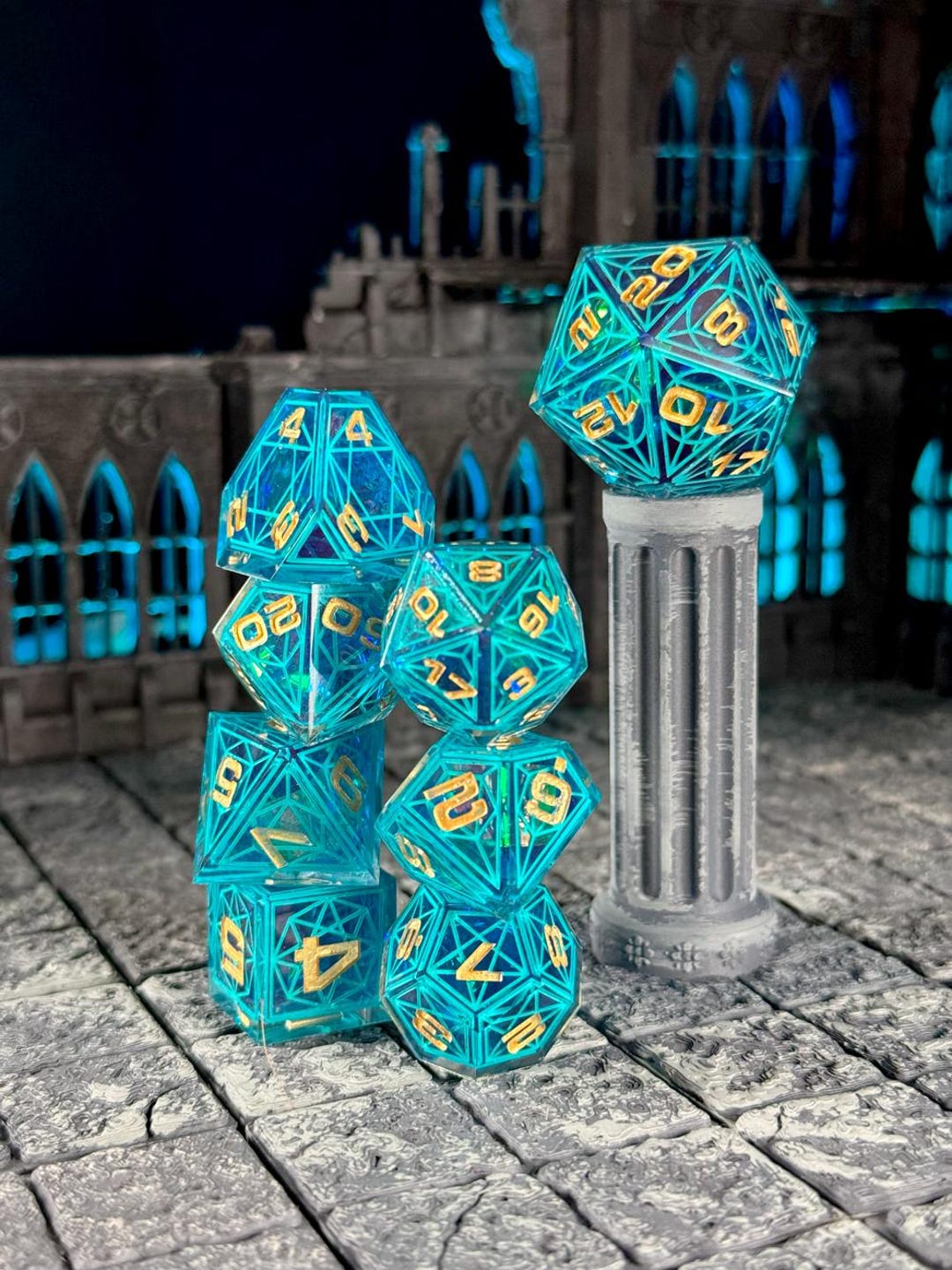 Leyspire Cathedral Dice – 7-piece Sharp Edged Resin Dice – Inspired by ...