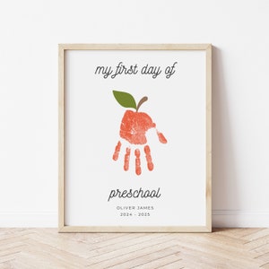 Apple First Day of School Handprint Craft | Back to School Printable ...