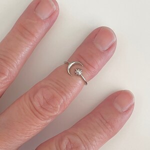 Sterling Silver Moon and Star Toe Ring, Crescent Moon Toe Ring, Twinkle ...