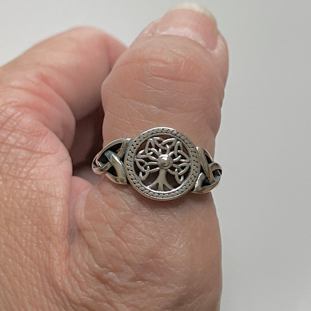 Sterling Silver Tree of Life Ring, Celtic Triquetras Family Tree Ring ...