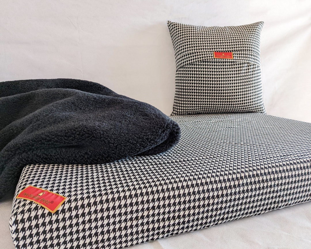 Houndstooth Contour Pet Bed Fitted Sheet Decorative Cover Black and ...