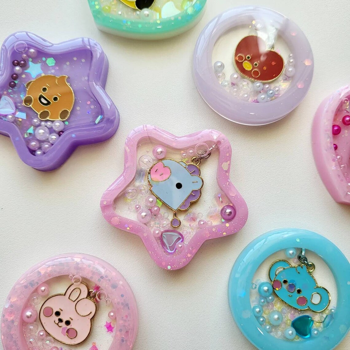 Kawaii Character Resin Water Shaker Keychain Charm Phone - Etsy