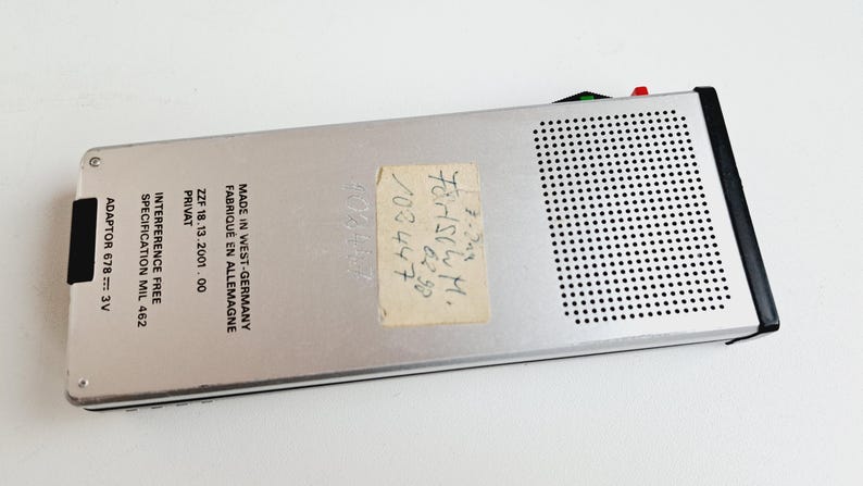 Grundig Stenorette 2080 Silver Dictation Machine Steno-cassette 30 ...