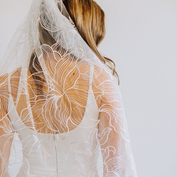 Embroidered Veil - Etsy
