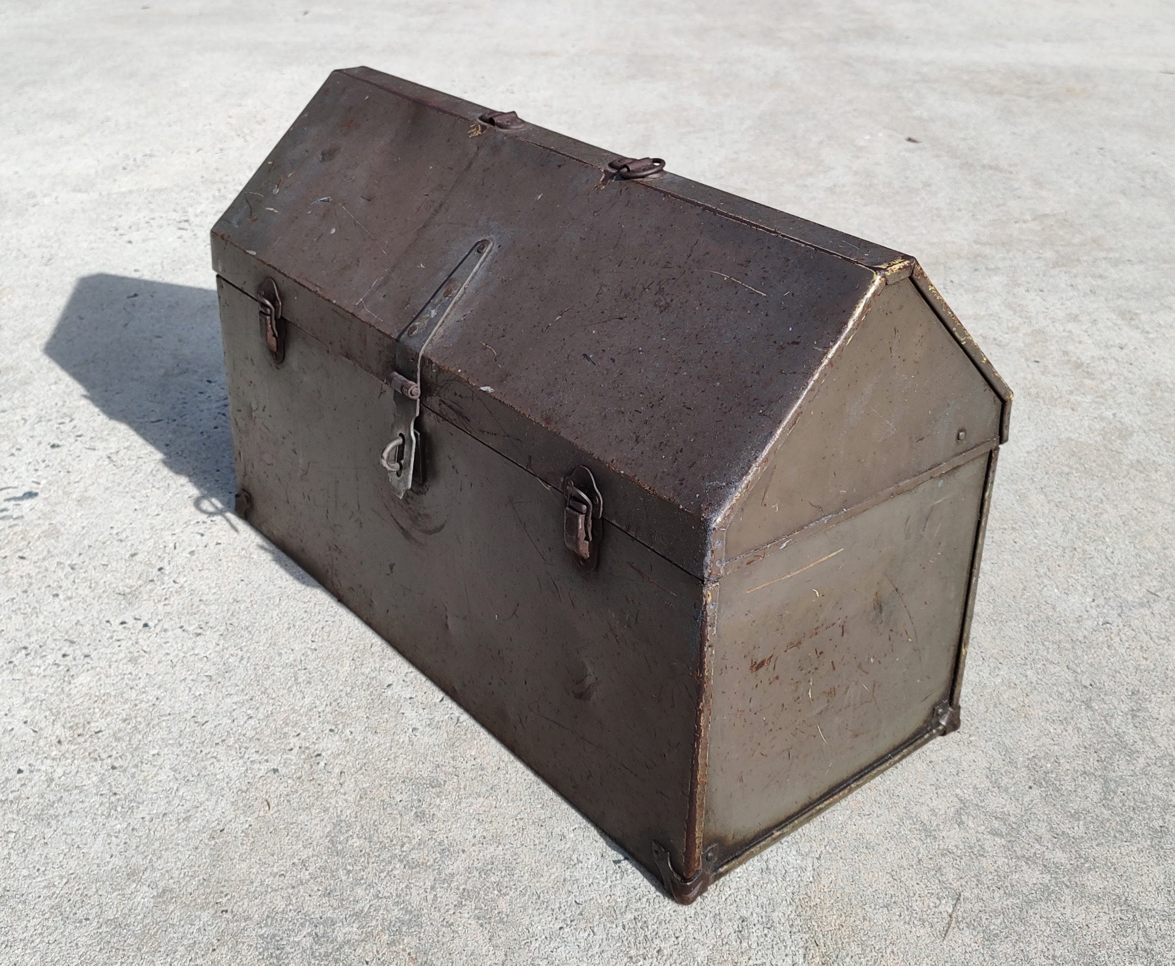 1920s Metal Tool Box Chest Oversized Industrial Machine Age Pyramid Top ...