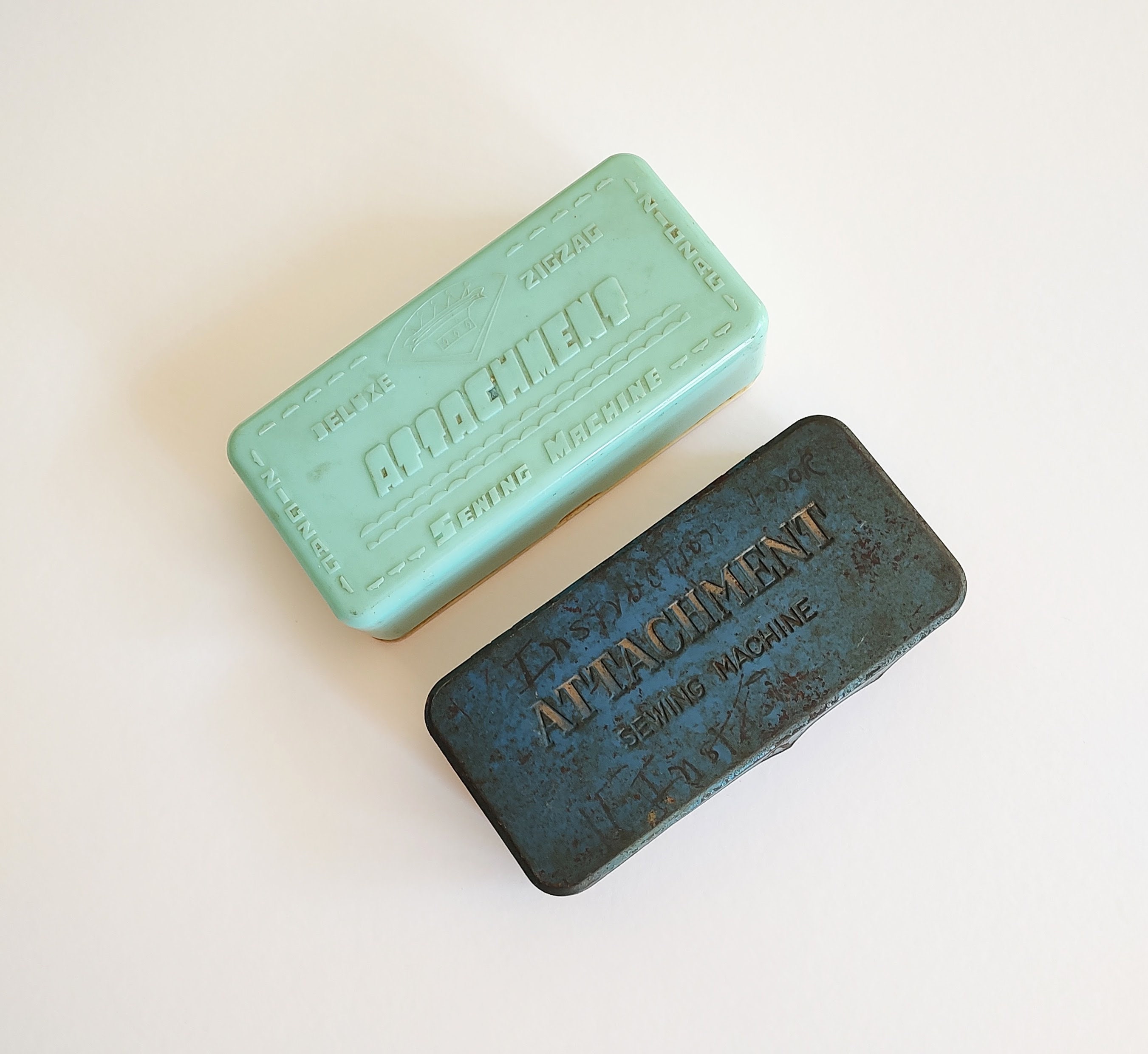 Vintage Sewing Machine Attachments Boxes Plastic Zigzag & Blue Metal ...