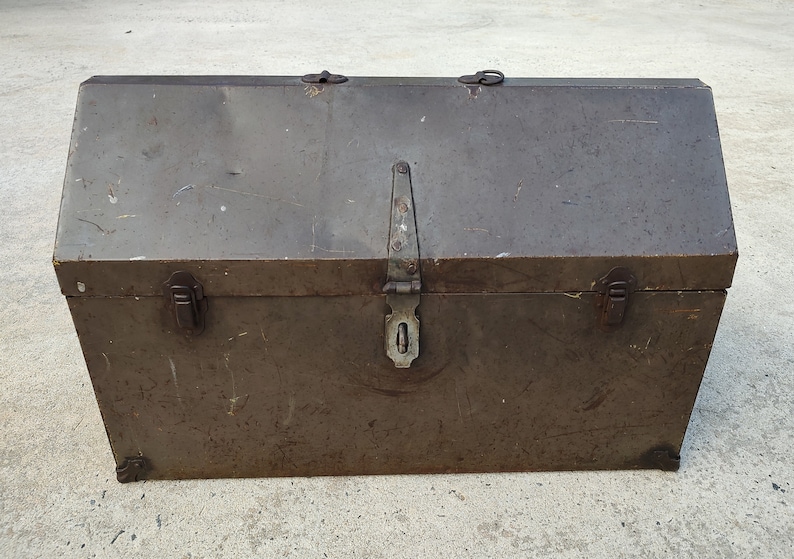 1920s Metal Tool Box Chest Oversized Industrial Machine Age Pyramid Top ...