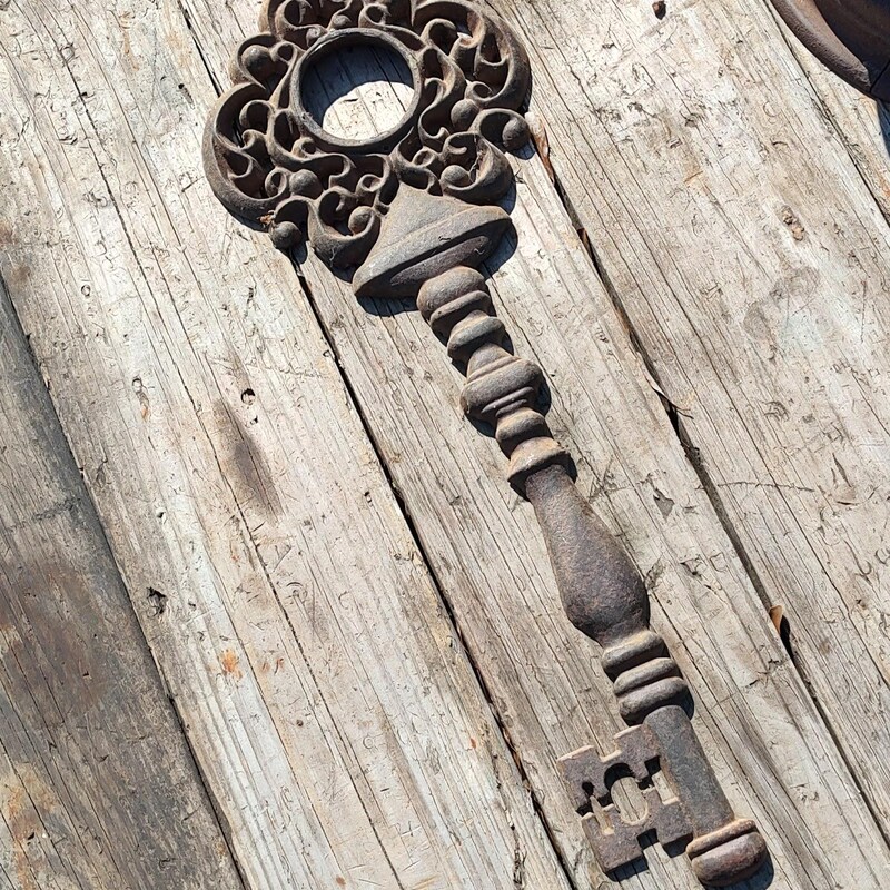 Iron Skeleton Key - Etsy