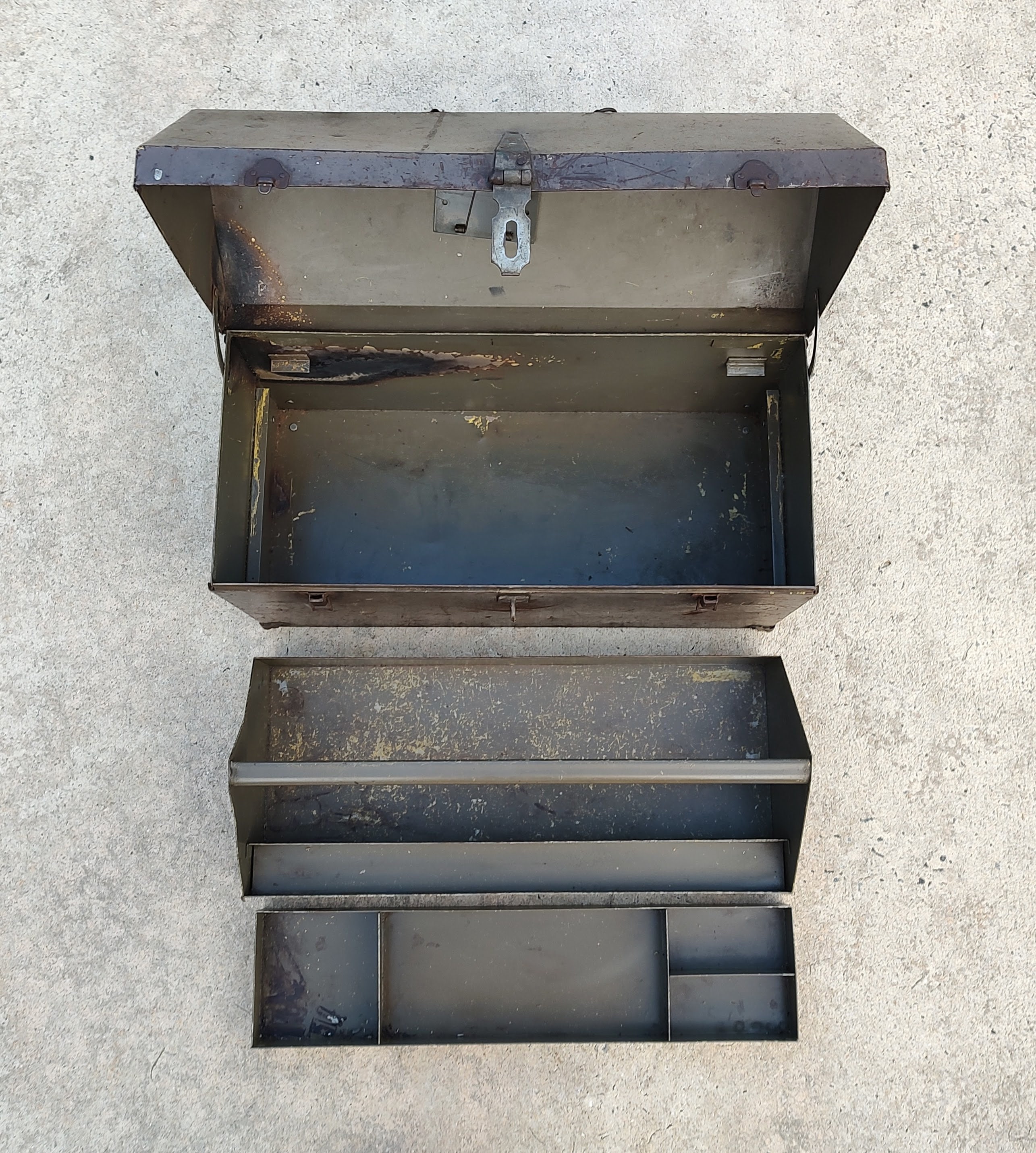 1920s Metal Tool Box Chest Oversized Industrial Machine Age Pyramid Top ...