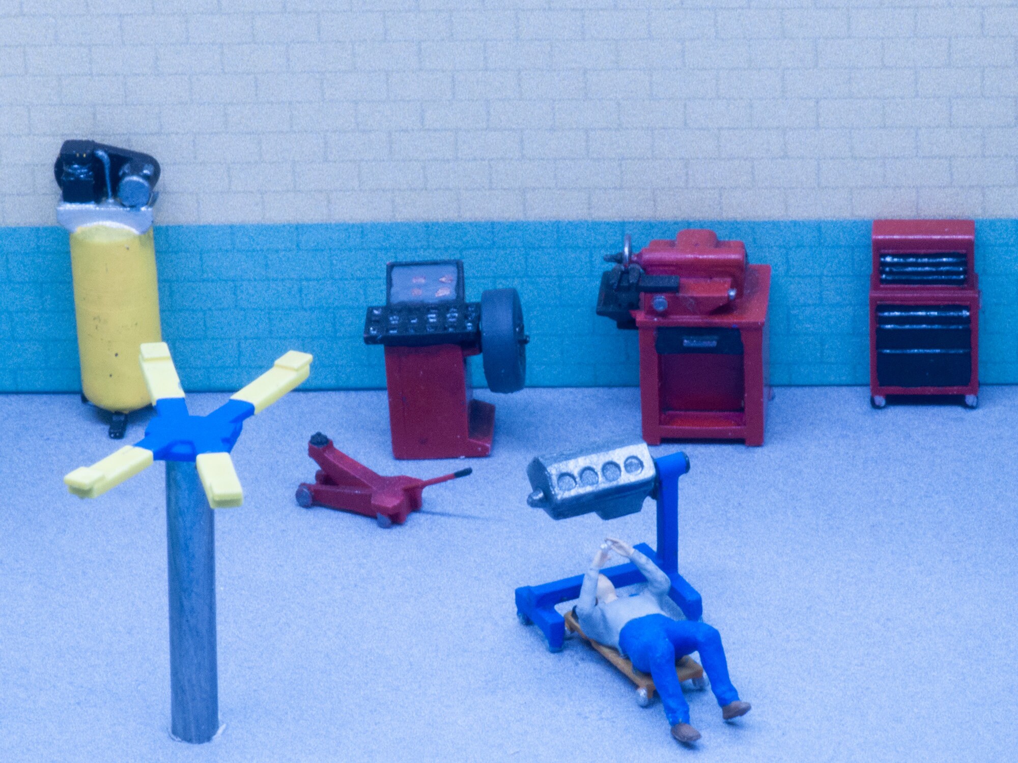 HO Scale Auto Repair Props Unpainted - Etsy