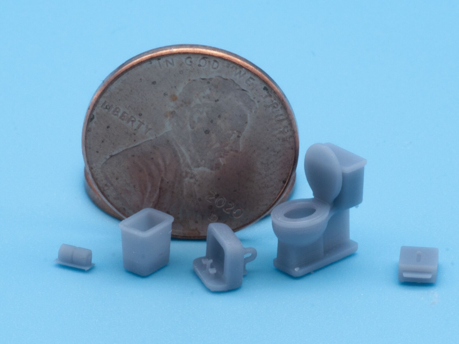 HO Scale Restroom Props - Unpainted - Etsy