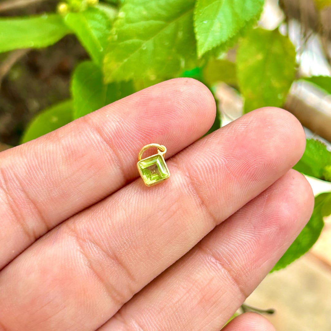 Natural Peridot Pendant | 5mm Princess Cut | 18K 14K Gold Silver Bezel ...
