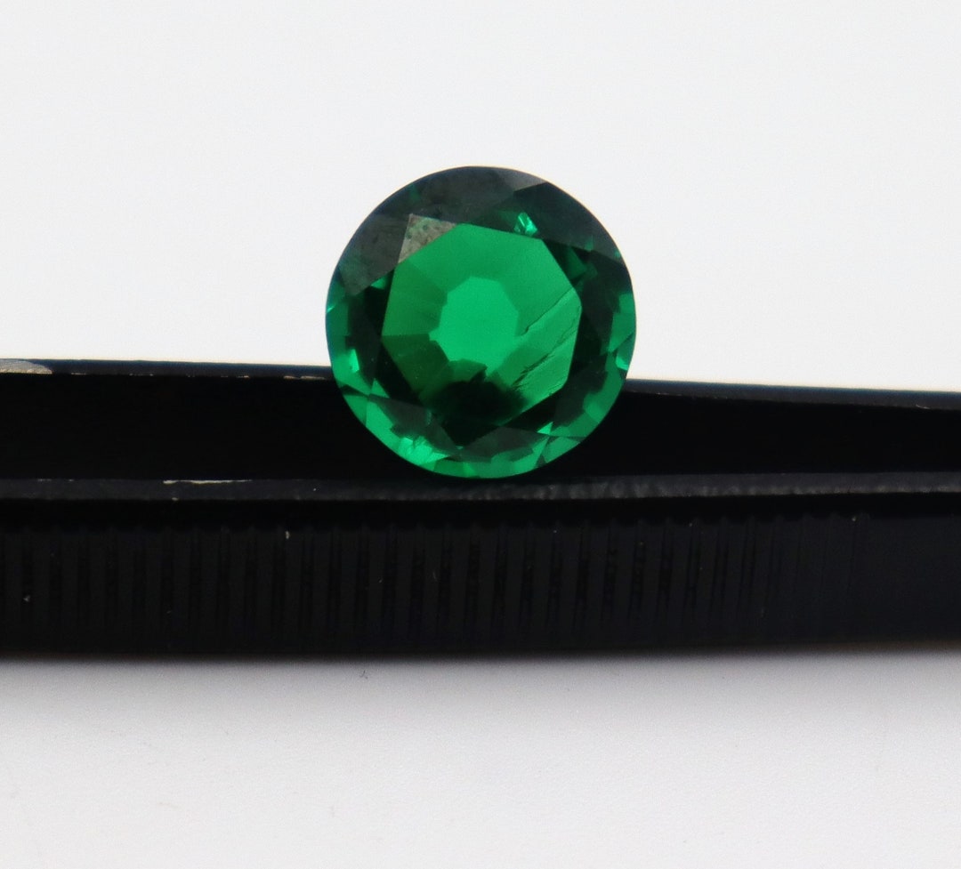 Lab Created Green Nano Emerald Corundum Round Shape Faceted Gemstone ...