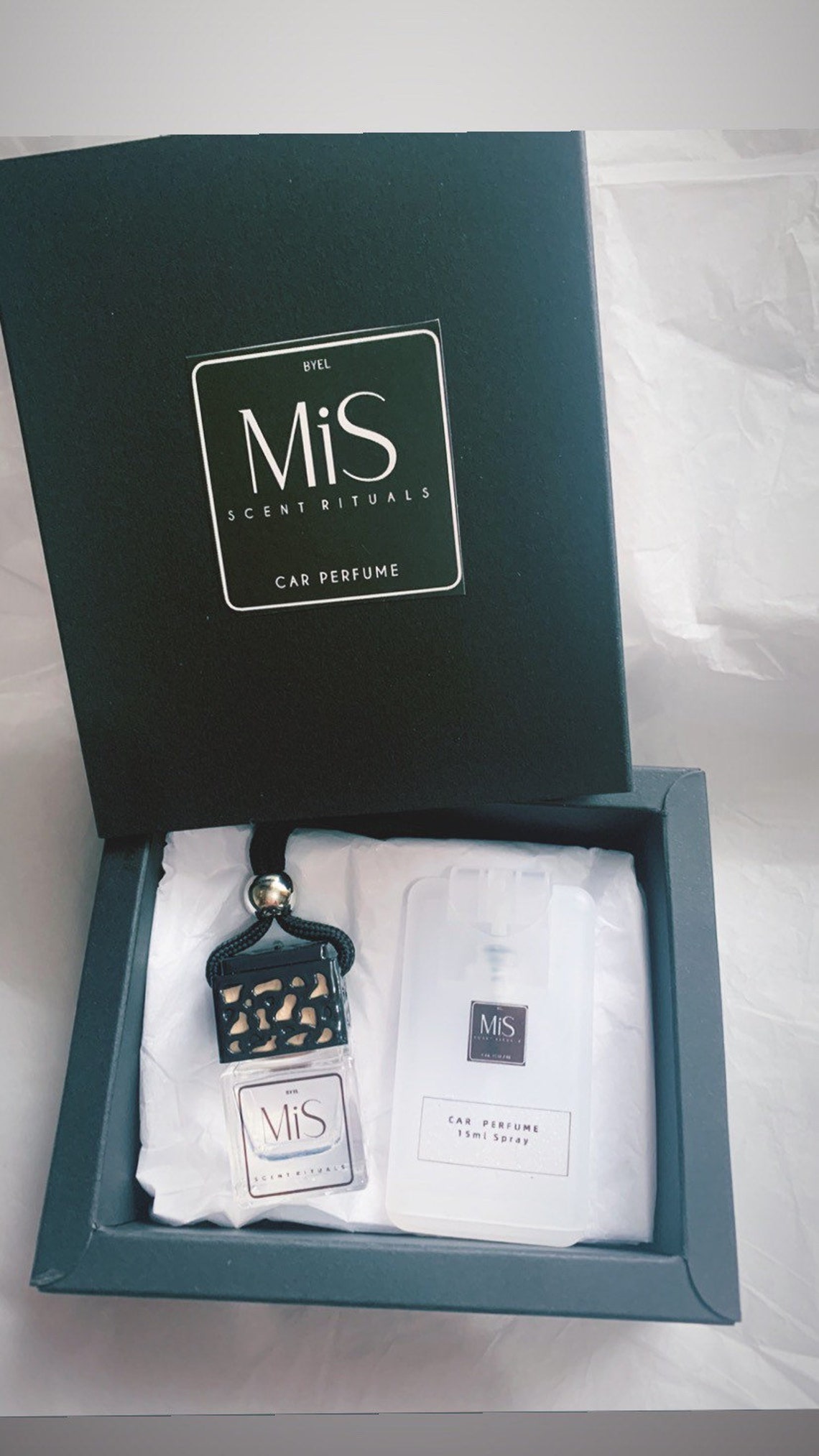 Men’s Car Perfume & Diffuser Set | Fabric Fragrance Plus Car Diffuser ...