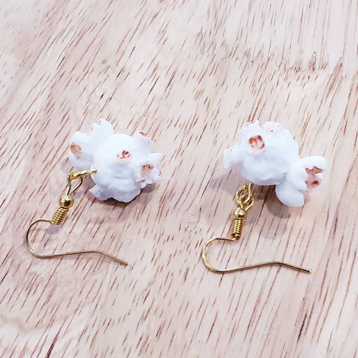 Popcorn Earrings / Realistic Looking / Resin and Hand Painted - Movie ...