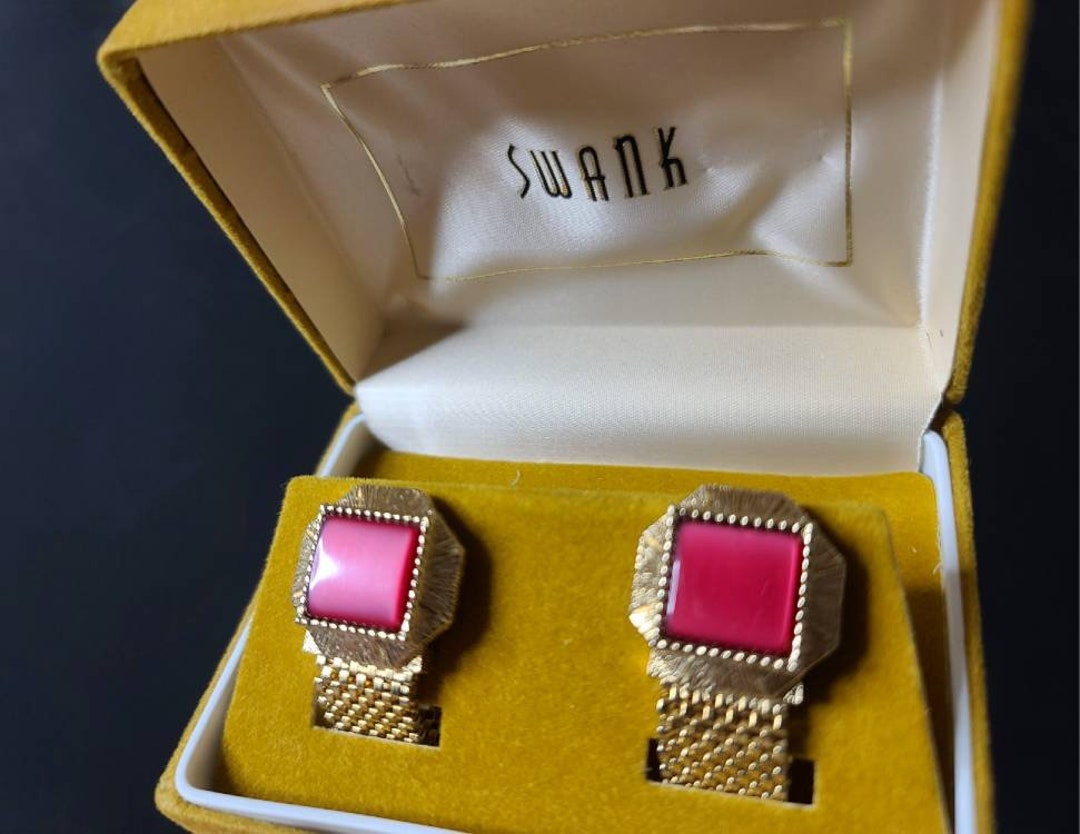Vintage Swank Cufflinks Gold Tone Mesh Wrap Around Red Moonglow ...