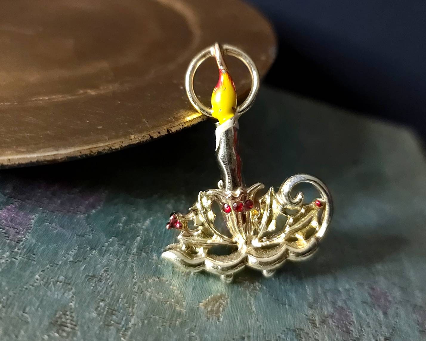 SIGNED BJ Beatrix Candlelight Pin Brooch Vintage 1940s Enamel Gold Tone ...