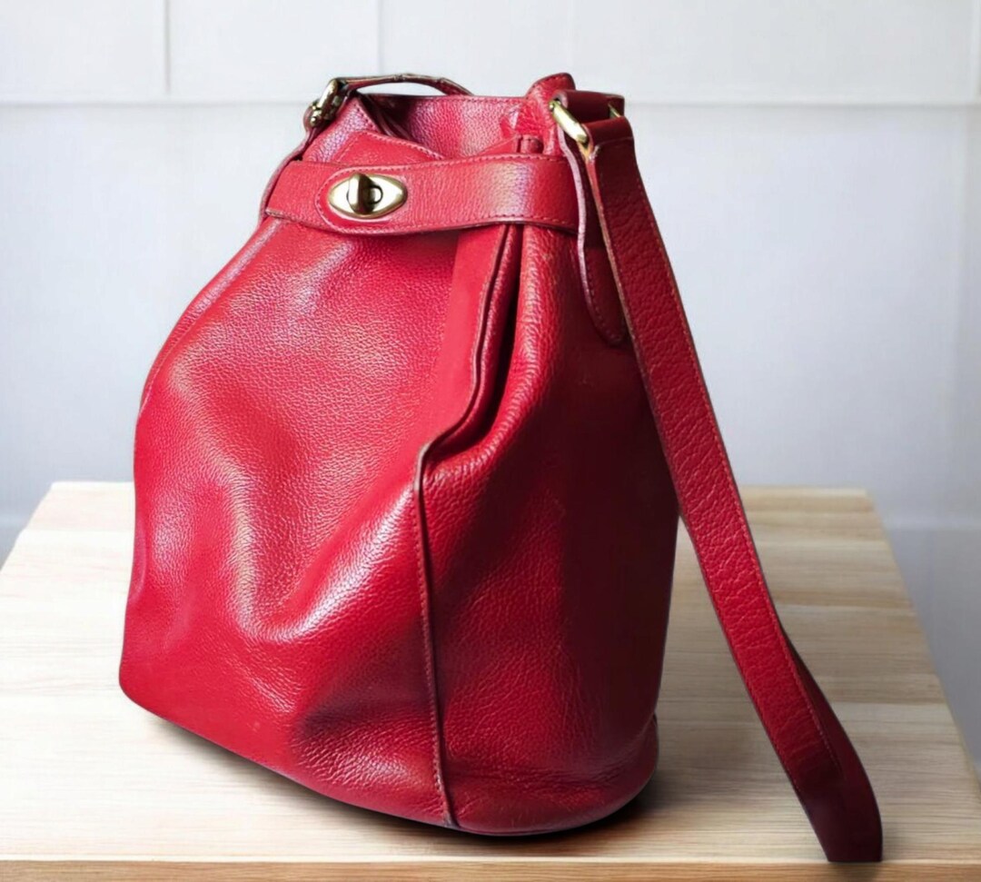 Beautiful Red Leather Coach Made in Italy is in Need of Loving ...