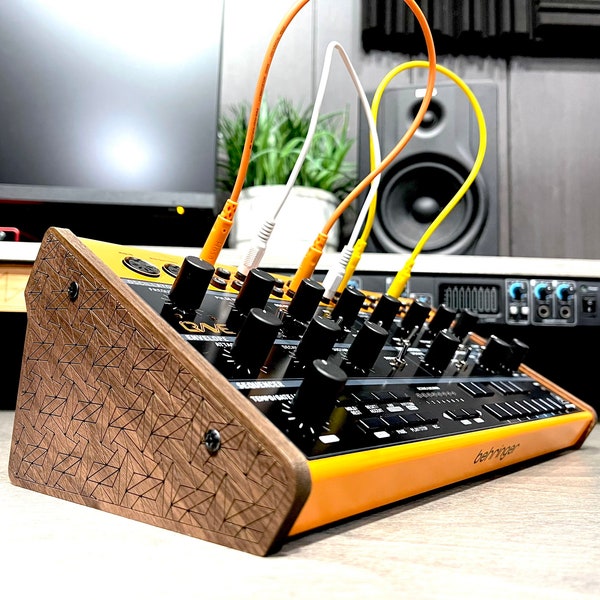 Behringer Crave Stand - Etsy