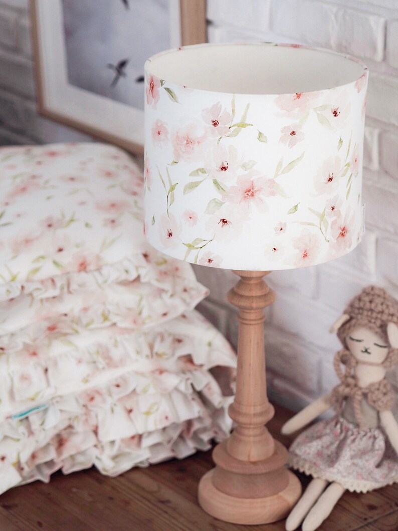 Flower Lamp for Girl's Room Table Lamp With Floral Print - Etsy
