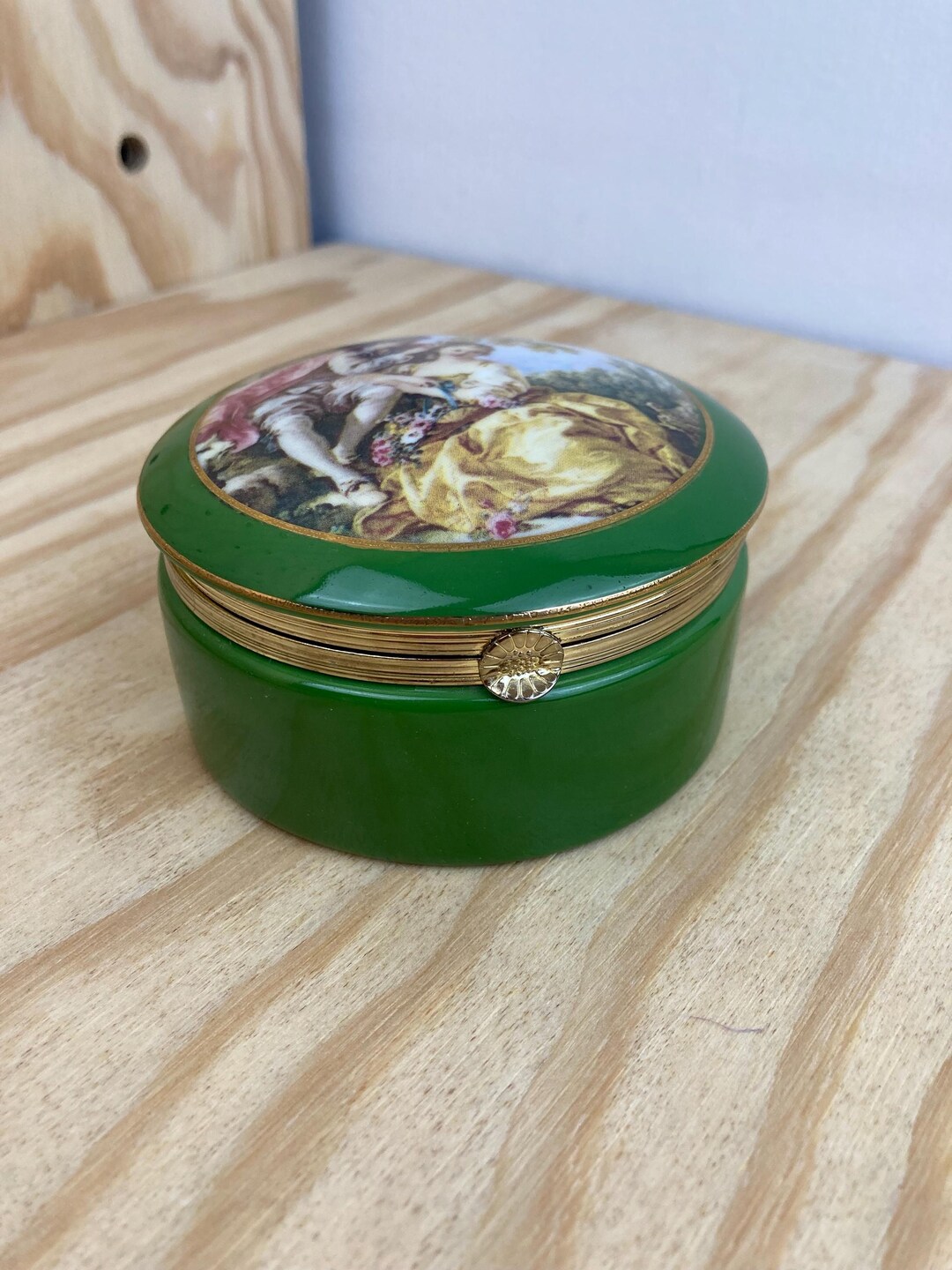 Vintage Andrea by Sadek Trinket Box: Rococo Scene, Green Porcelain - Etsy