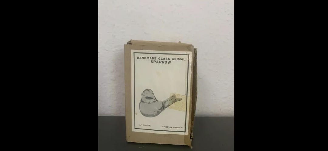 Vintage Interpur Clear Art Glass Bird Figurine – Sparrow Paperweight ...