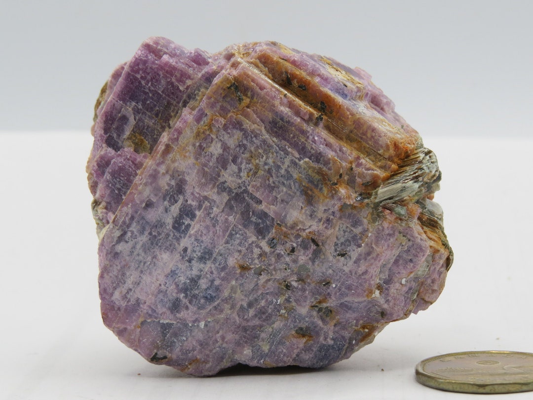Pink & Purple Corundum Sapphire Rough, Corundum Pink and Mauve Sapphire ...