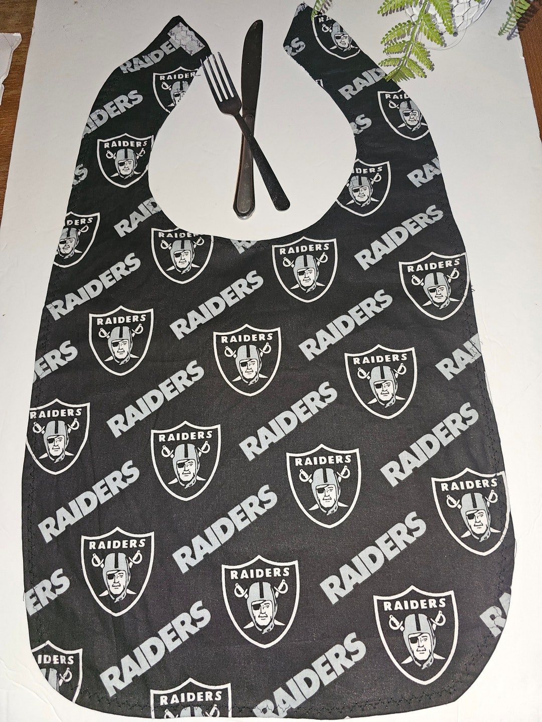 Las Vegas Raiders Adult Bib, Seniors, Disabled, Crackin" Crab, Crafts ...